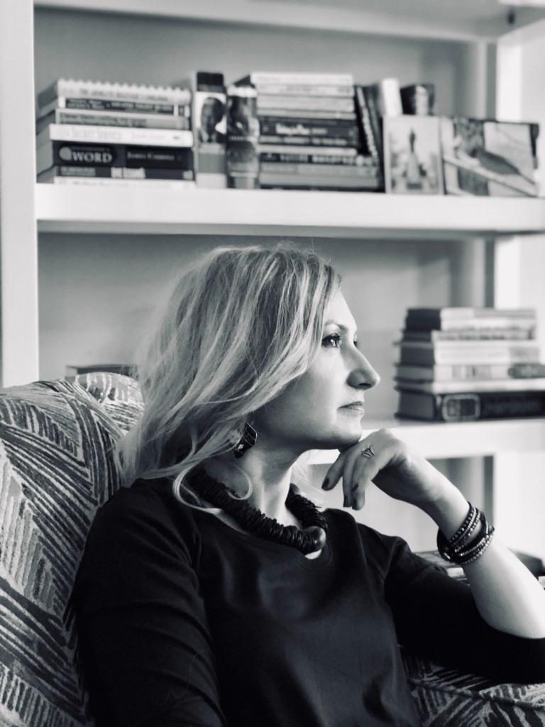 Emilia Chiscop o jurnalistă puternică precum cristalul - Emilia Chebac